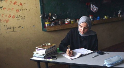 Gaza’s students turn classrooms into shelters amid war, struggle to ...