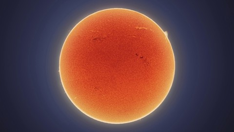 See The Amazing Photo That Captured the ISS Passing in Front of the Sun ...