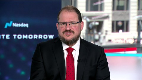 Qualcomm CEO Says Laptop Users Won't Need Battery Chargers | Haystack News