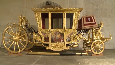 A Golden Chariot Awaits King Charles’ Coronation | Haystack News