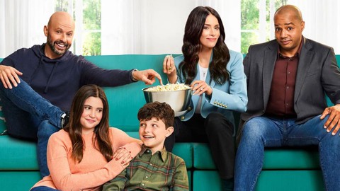 Co-parenting comedy ‘Extended Family’ | Haystack News
